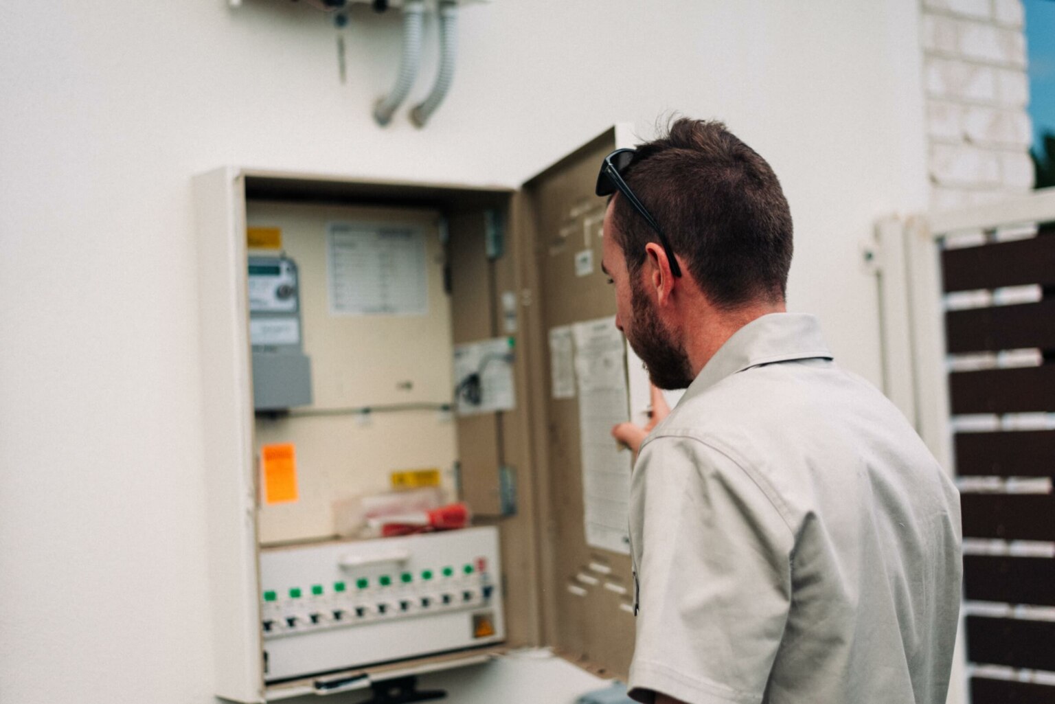 Down To The Wire Electrical | Top-Rated Electrician